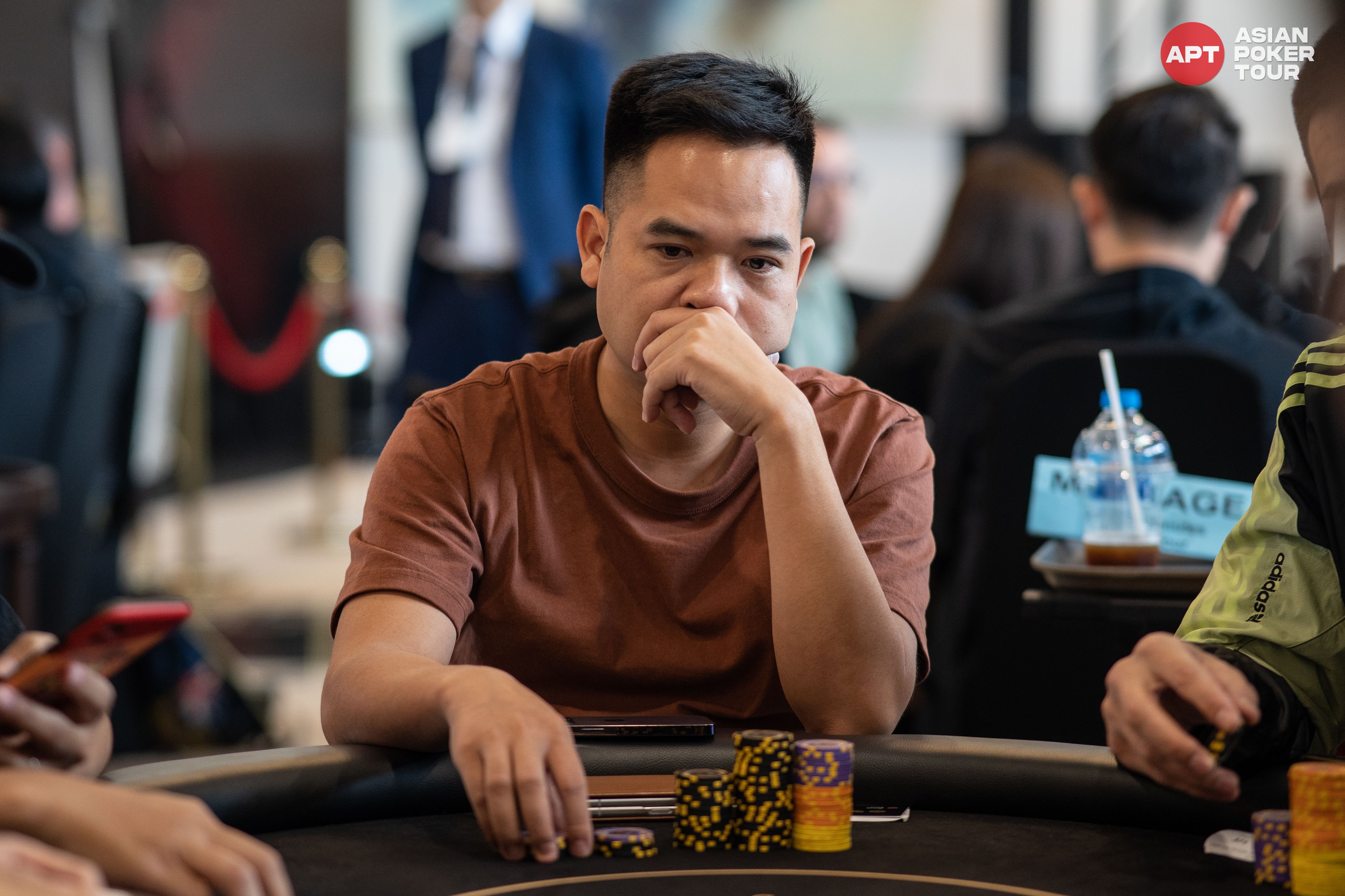 Live Reporting | | APT Main Event - VND 10,000,000,000 GTD Flight C (30 ...